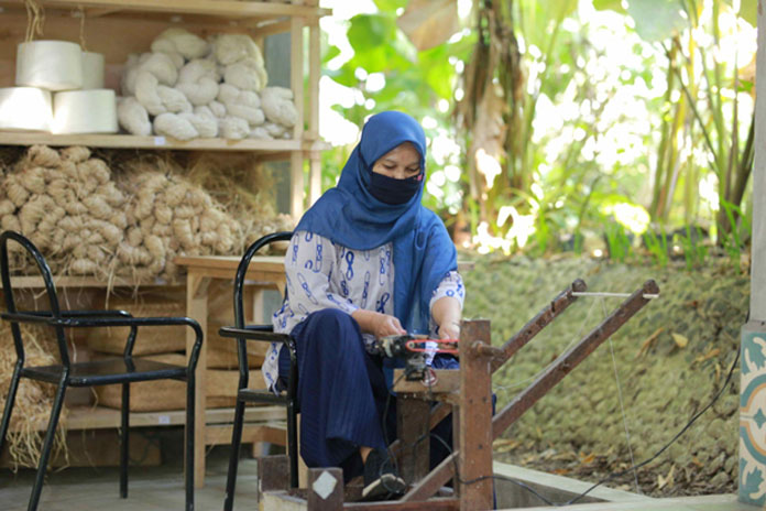Rumah Tenun Khas Daerah: Menjaga Warisan Budaya Nusantara